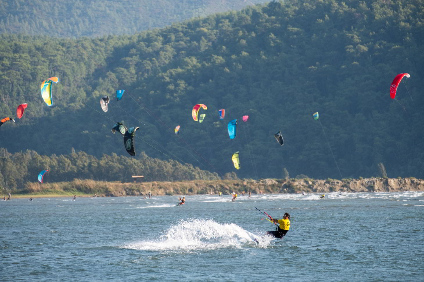 Сёрфинг в Турции: особенности, сезон